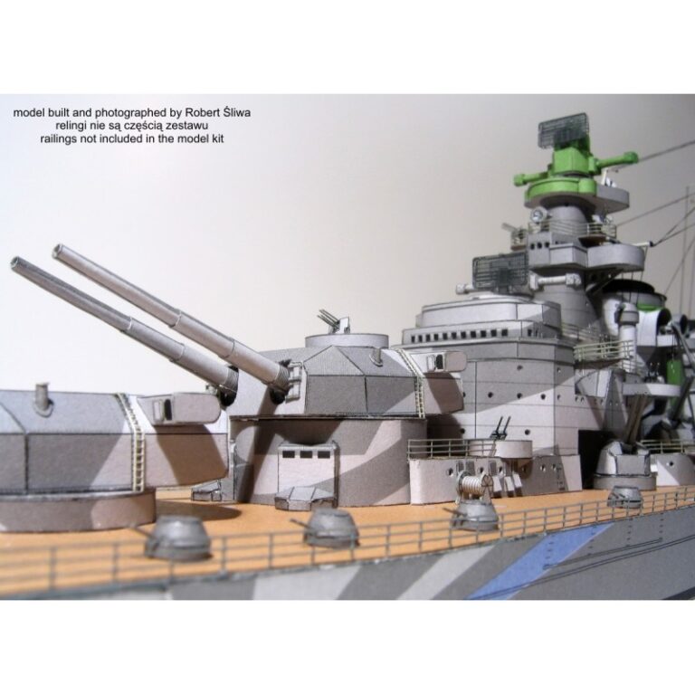 German Superbattleship GROSSDEUTSCHLAND Papercraft